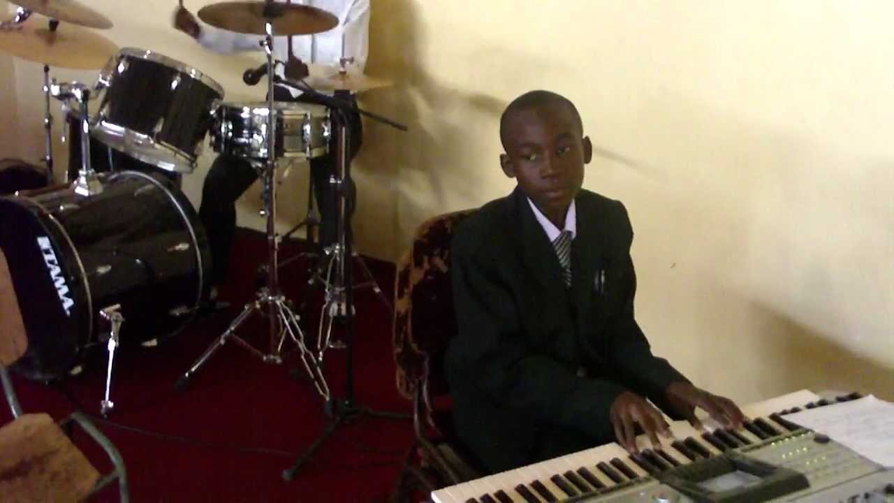 The Messiah Is The King of Kings - YouTube