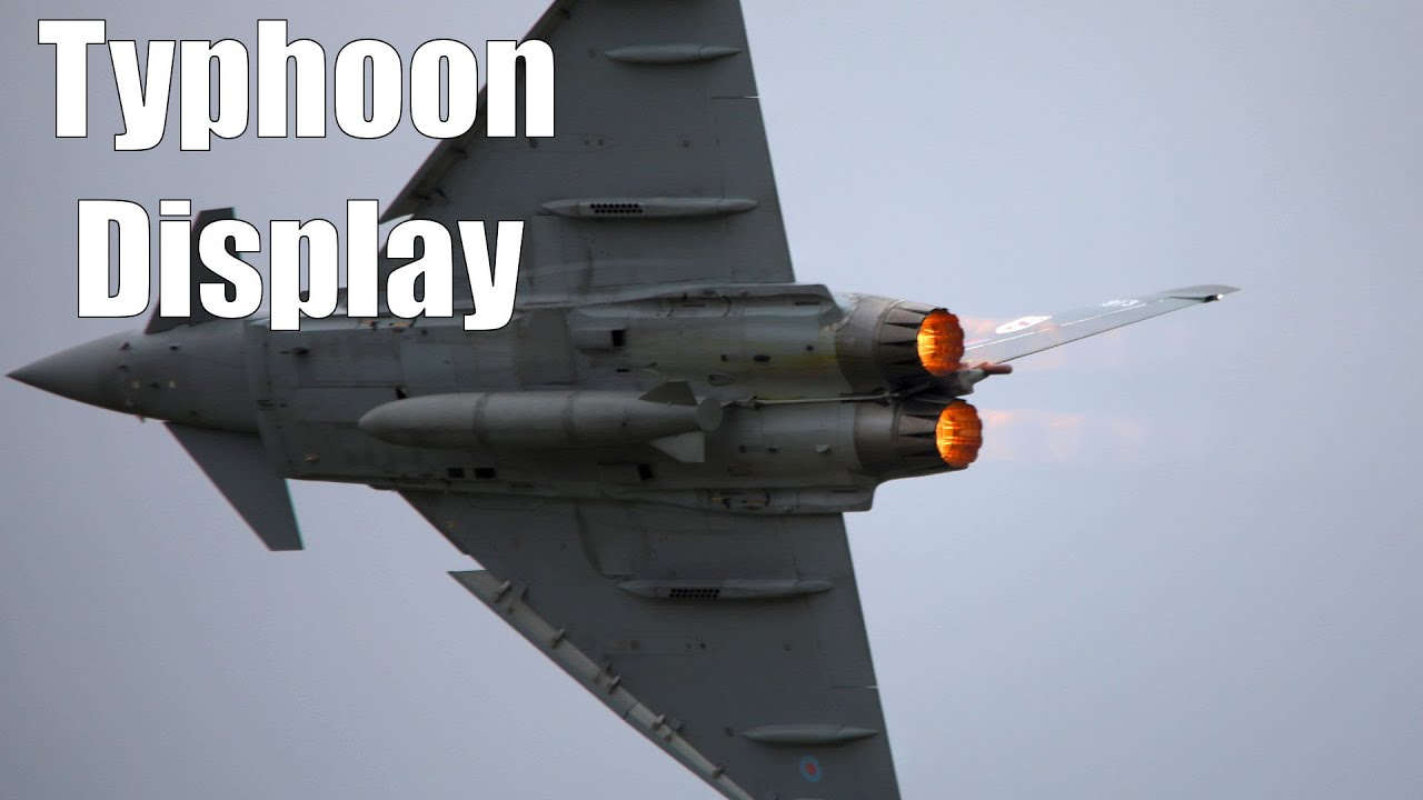 RAF Typhoon Display Pilot Landing Straight From The Loop [Pori 2022 ...
