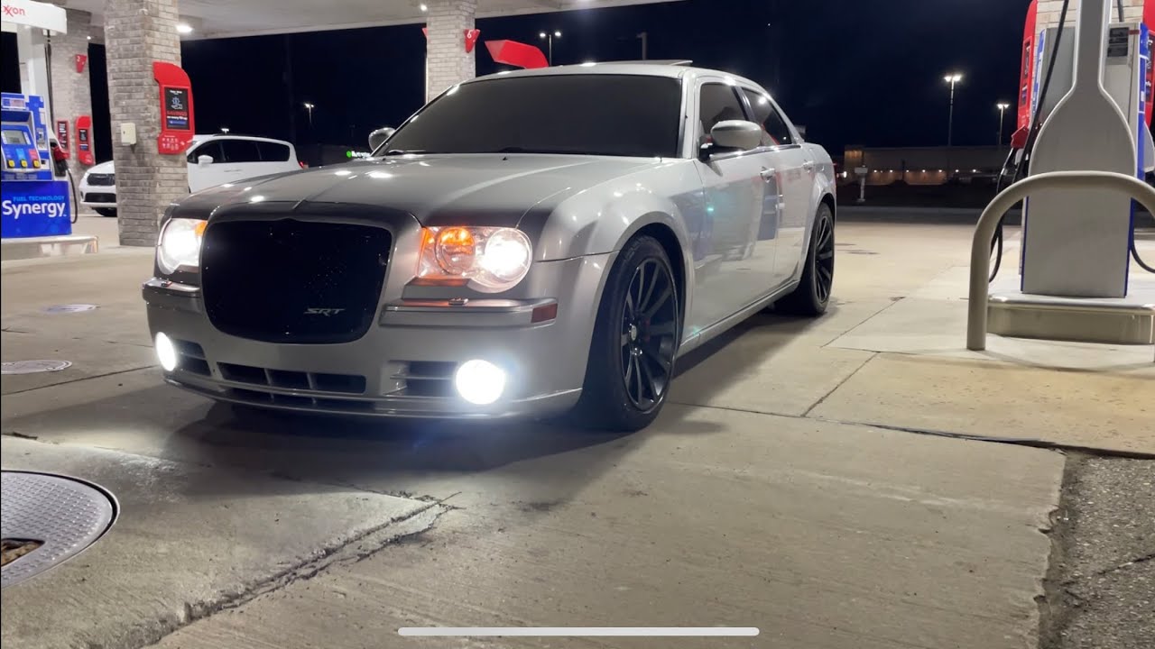 NIGHT DRIVE IN MY 300 SRT - YouTube