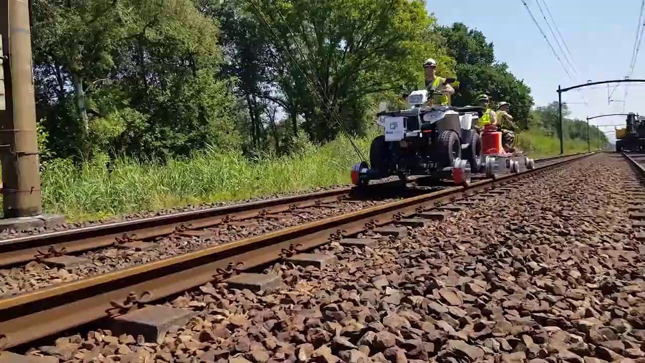 AMT - Rail ATV - YouTube