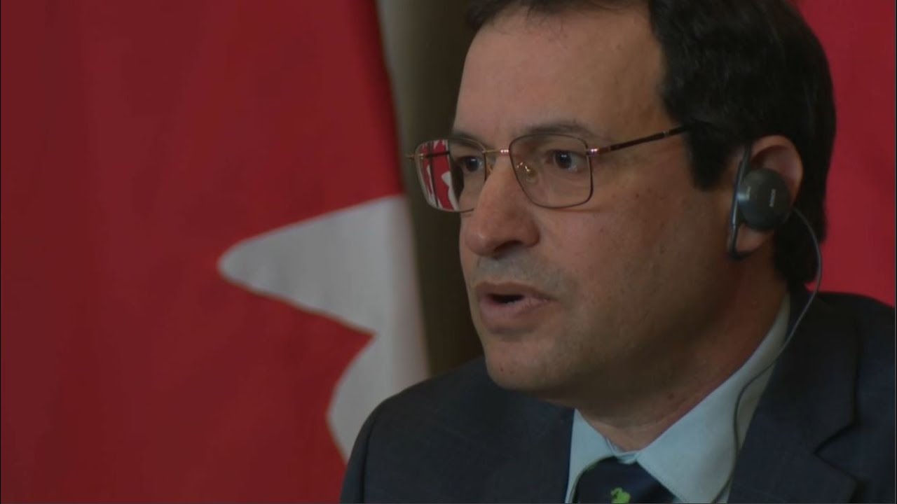 Federal environment commissioner Jerry DeMarco presents his 2023 spring ...