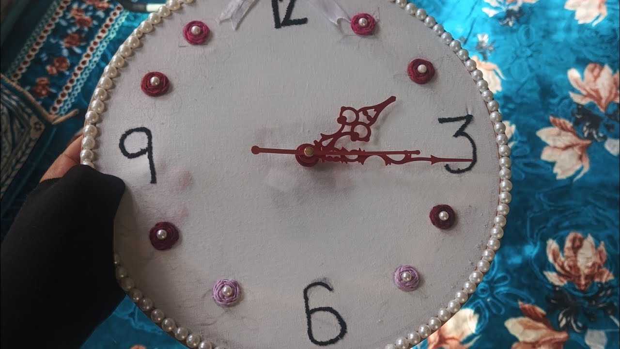 How to make Hoop embroidery clock #hoops #clock @ink_and_thread_art # ...