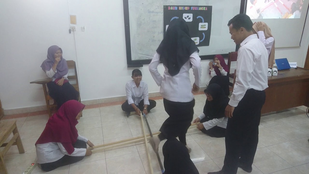 Kreasi Permainan Lompat Bambu Mahasiswa PPG PGSD UNDIKSHA - YouTube
