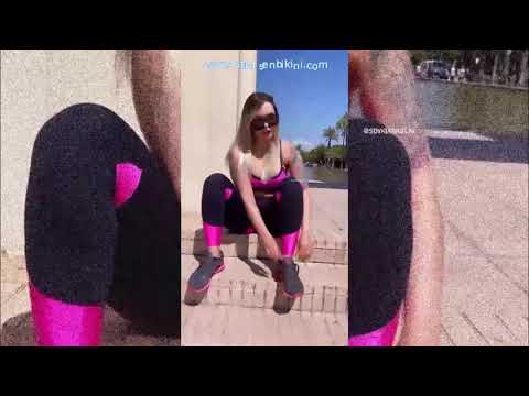 KIARA BLAY entrenando en leggings 😍