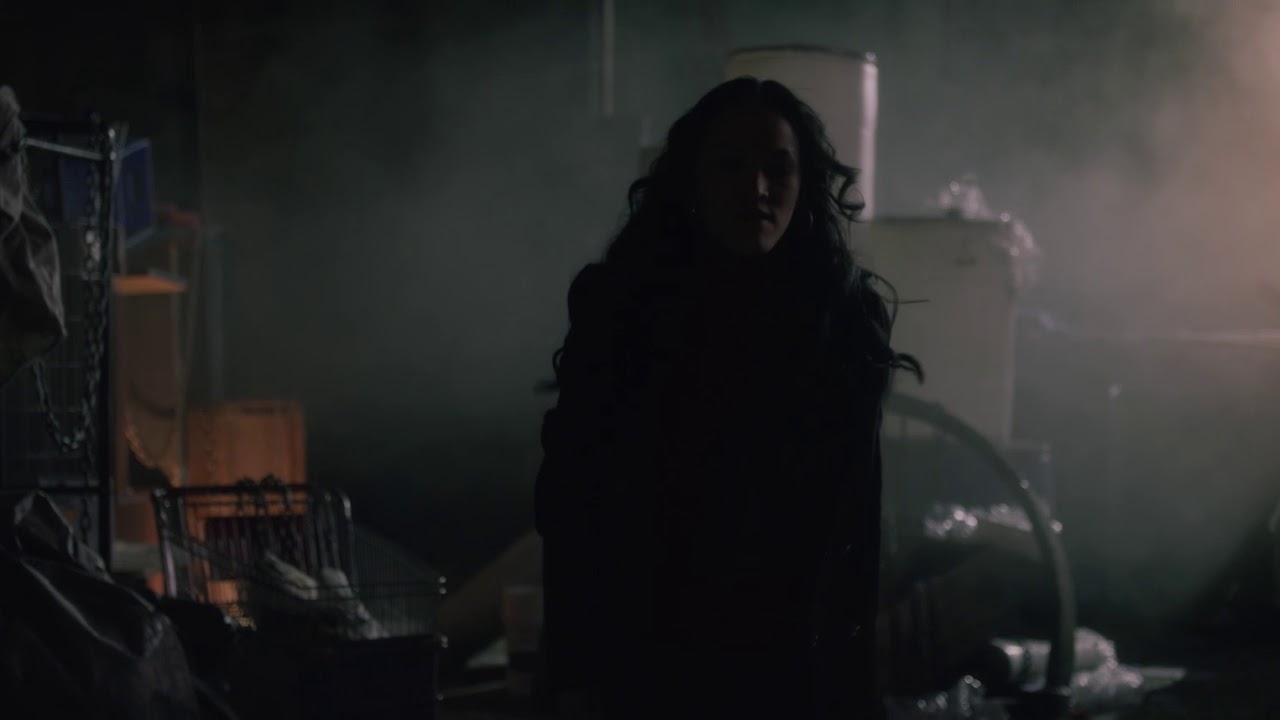 SHORT ACTION SCENE: Girls Fight Scene - YouTube