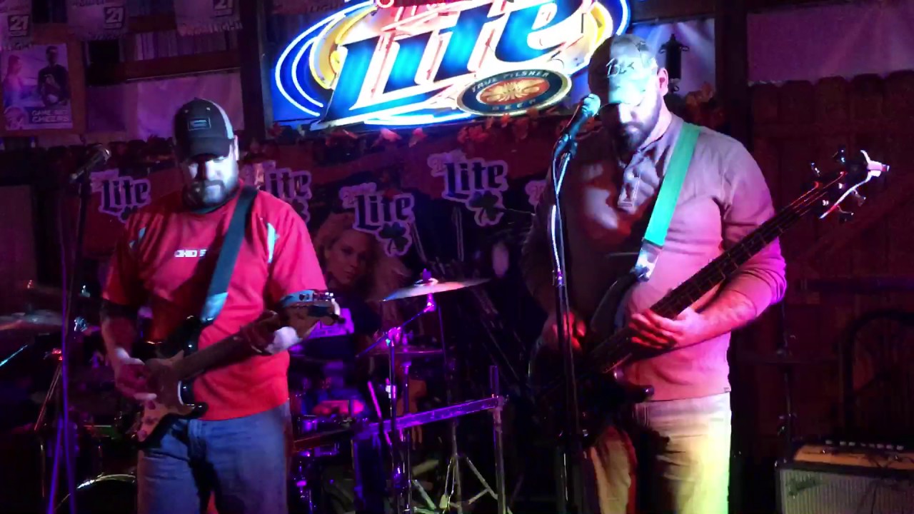 Small Town Throwdown - YouTube