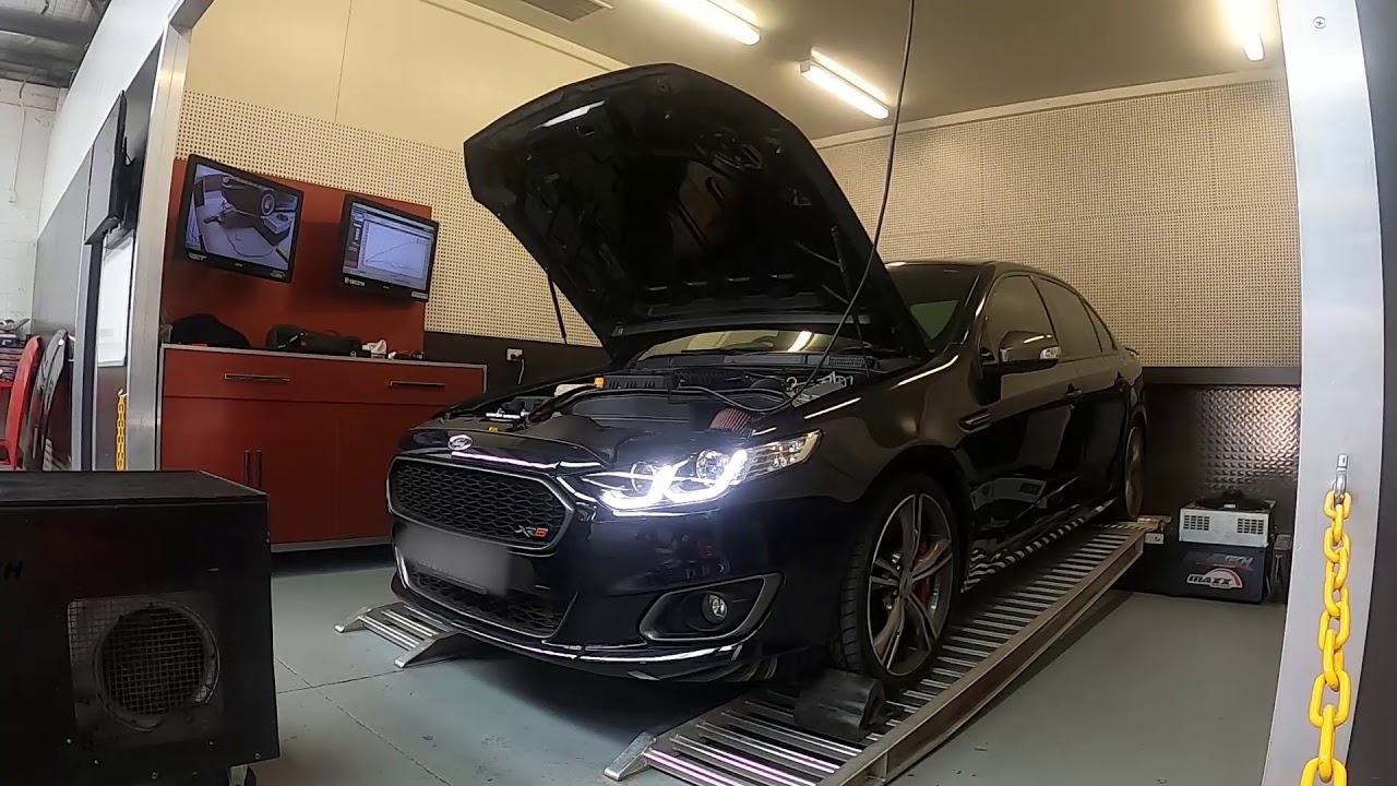 Maxx Performance tuned and modified Falcon FGX XR8 Supercharged Coyote ...