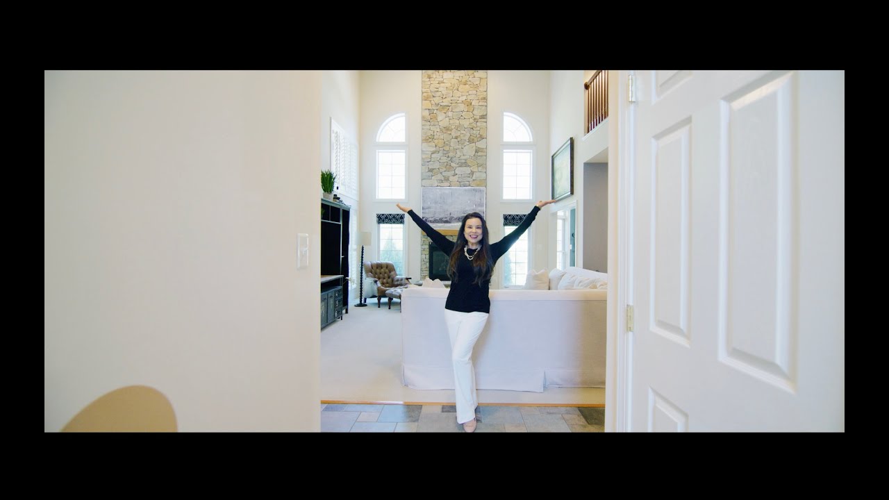 Living Large: The Ultimate Home Tour Featuring Jetted Tubs, Stone ...