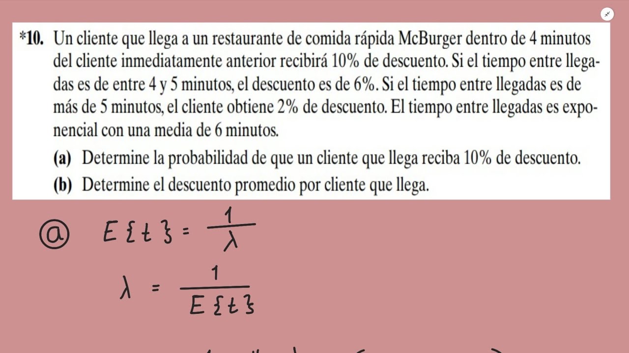 Un cliente que llega a un restaurante de comida rápida McBurger dentro ...