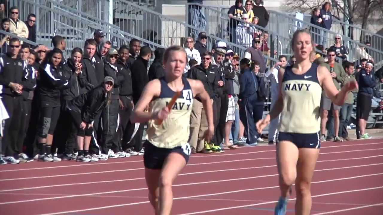 Navy Runs Past Army - YouTube