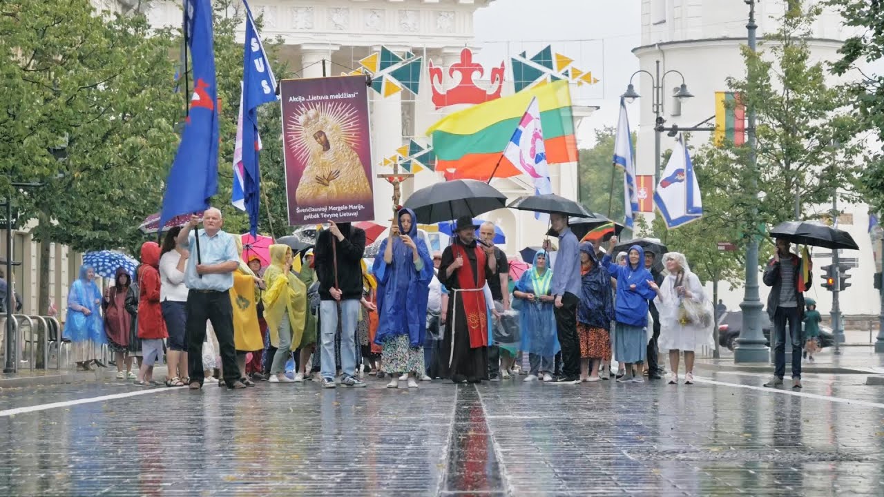 Liepos 6 d. Didysis Rožinio kelias, Vilnius. - YouTube