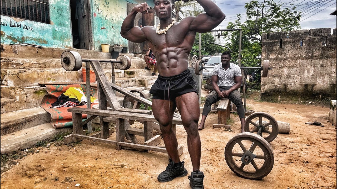 Leg day in my village #bodybuilding fitness #bodybuilder - YouTube