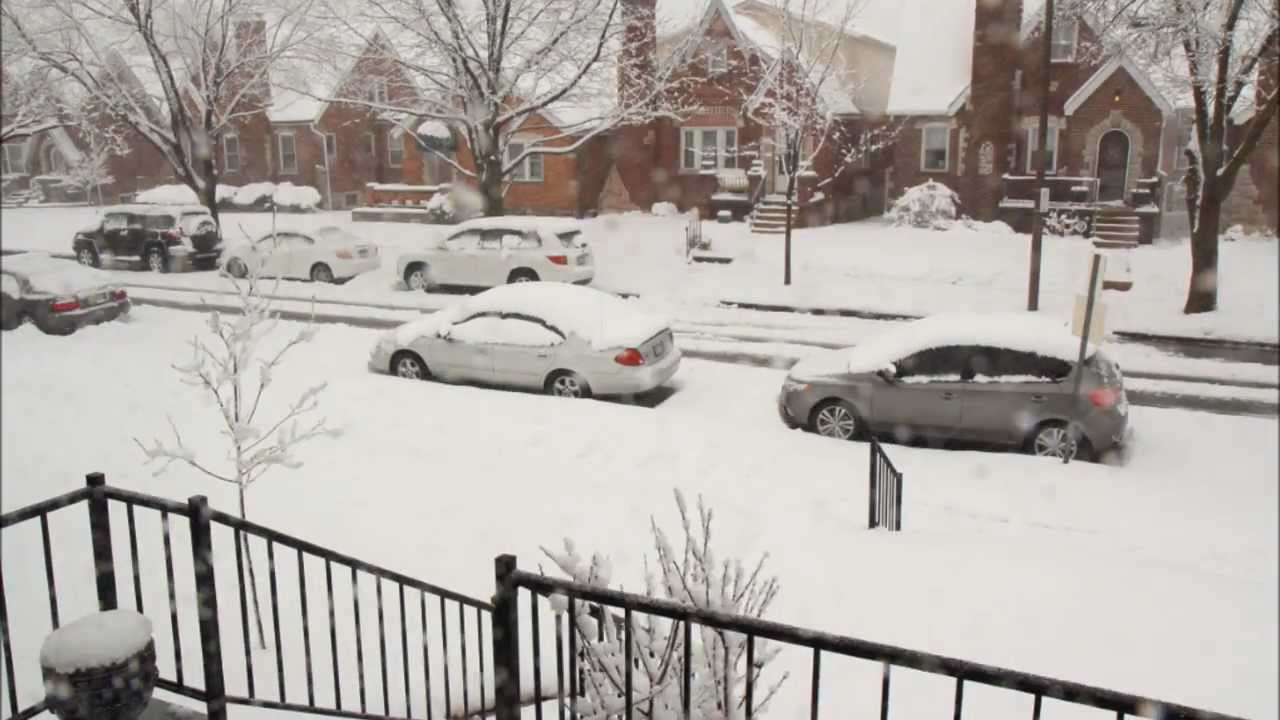 St. Louis snowstorm time lapse - March 24, 2013 - YouTube