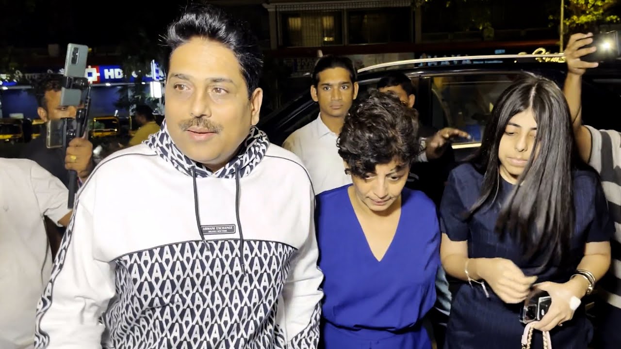 Shailesh Lodha With His Family Makes Rare Appearance At Akanksha Puri's ...