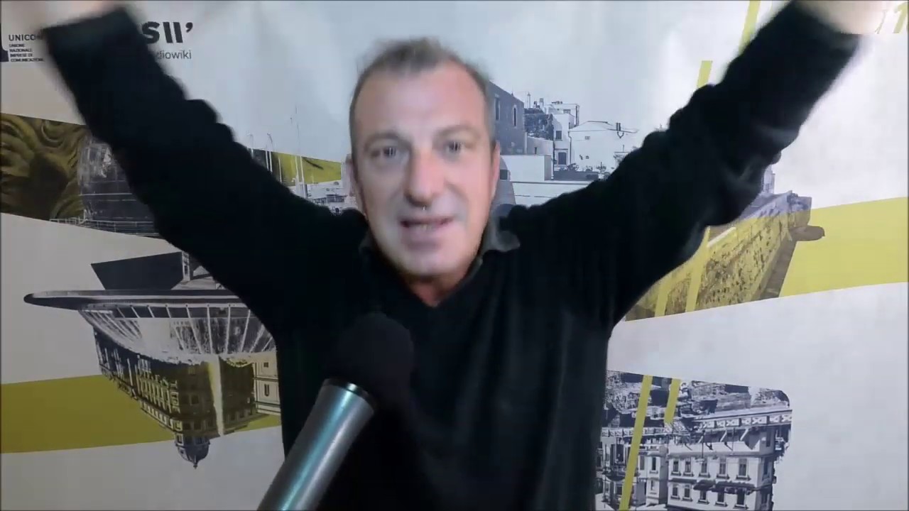 Intervista a Enrique Balbontin - YouTube