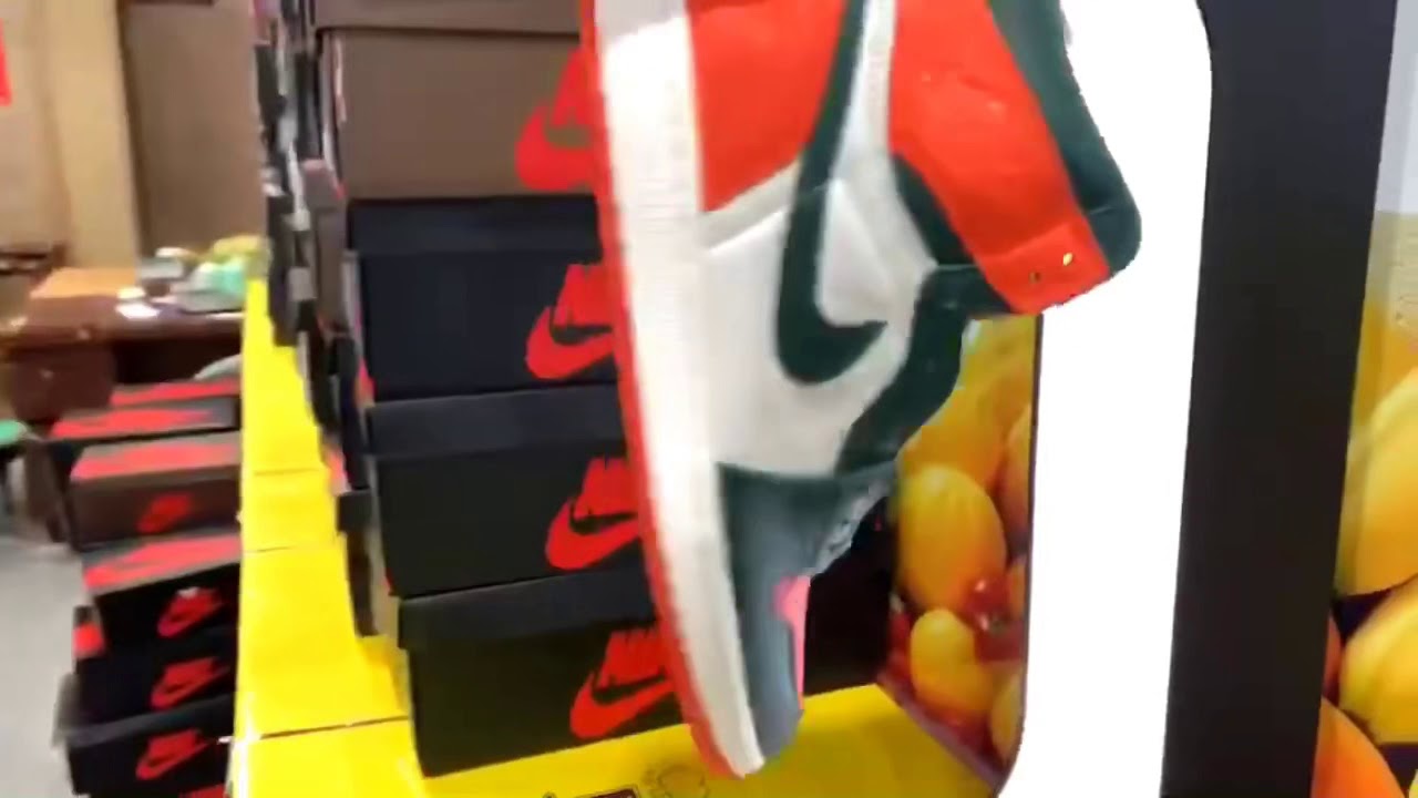 Air Jordan 1 solefly. Maglev shoes. - YouTube