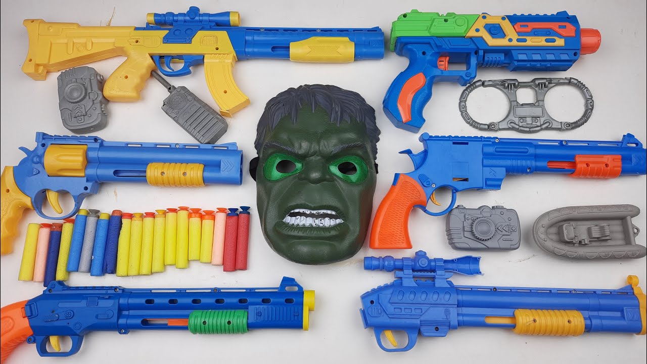 Grabbing some guns toys potato chips from all, there isn't a man who ...