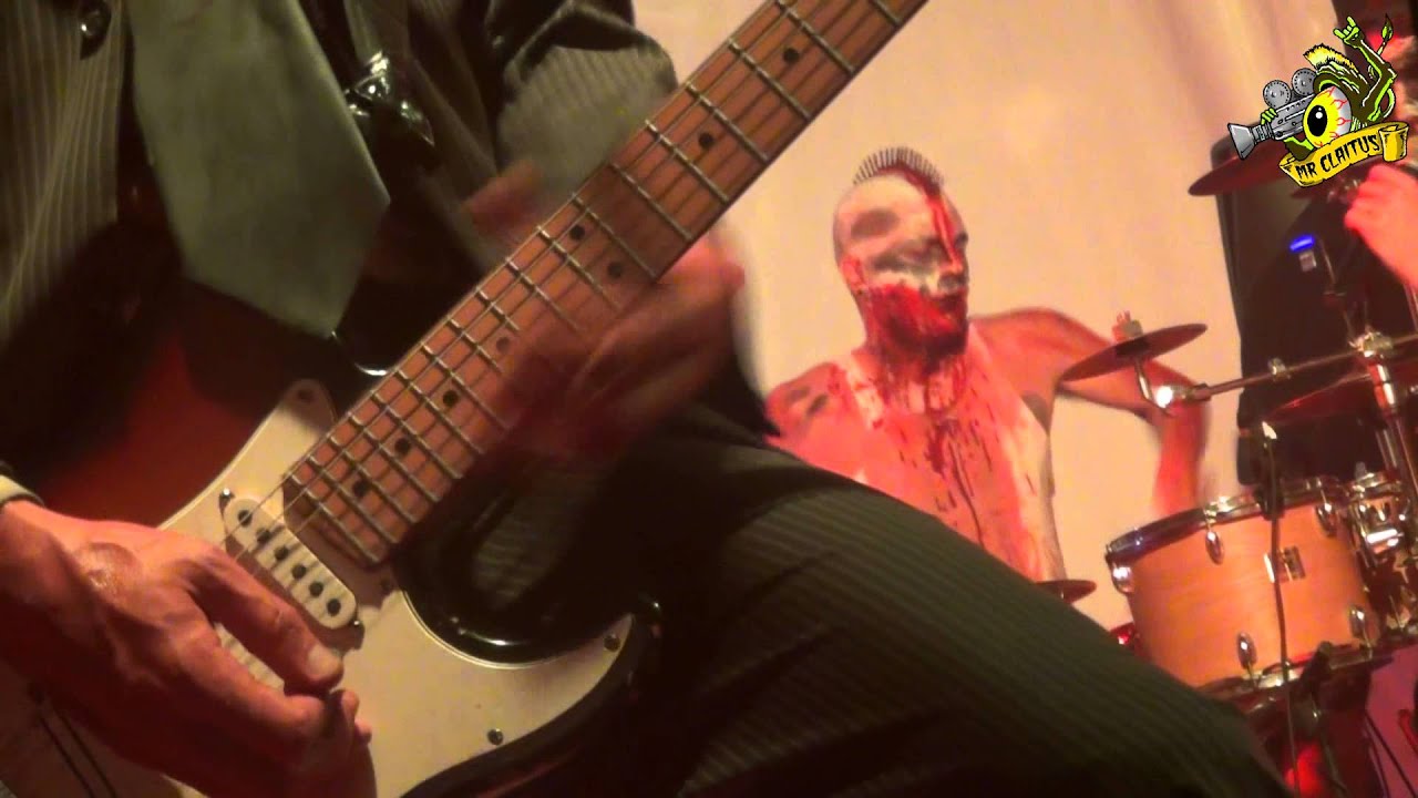 Banane Metalik - Pussycat - Pineda 2013 - Psychobilly Meeting - YouTube