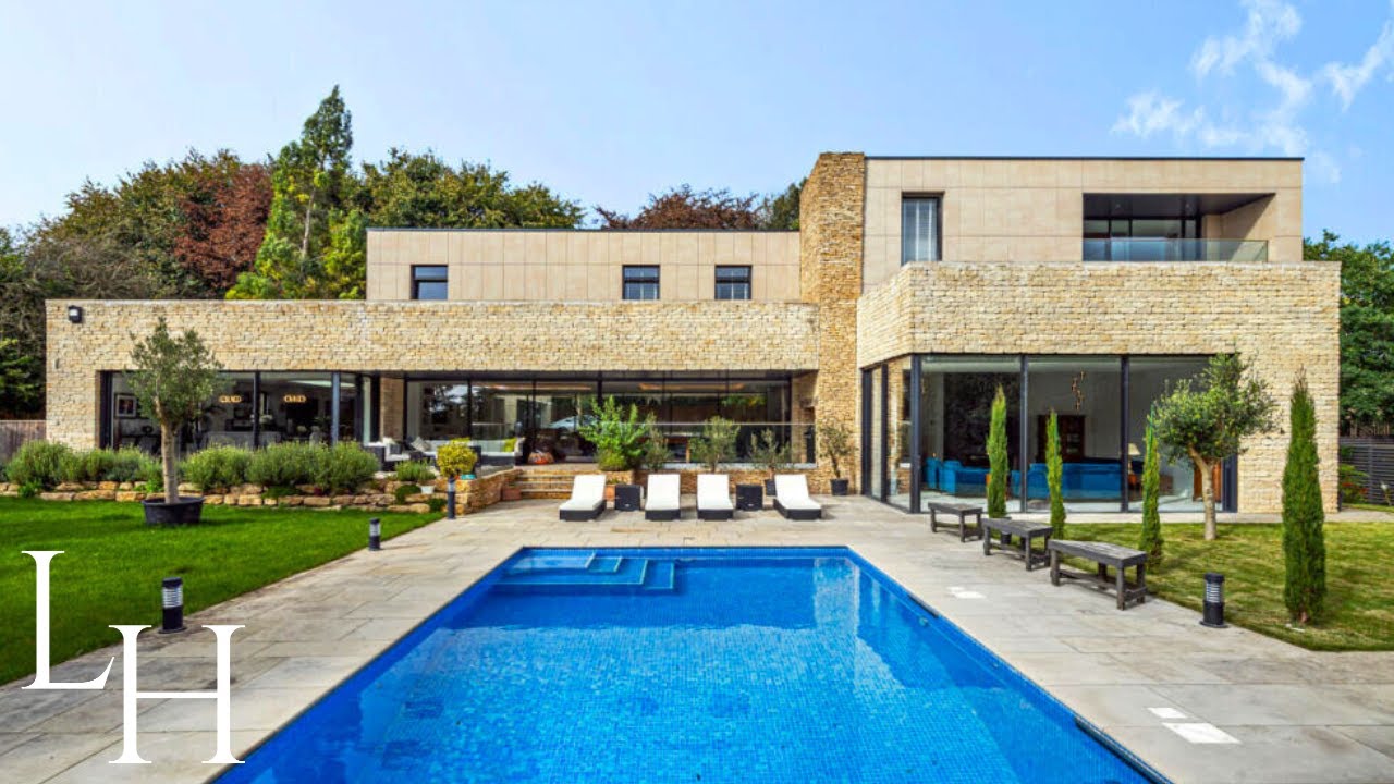 Mansion Houses With Pools