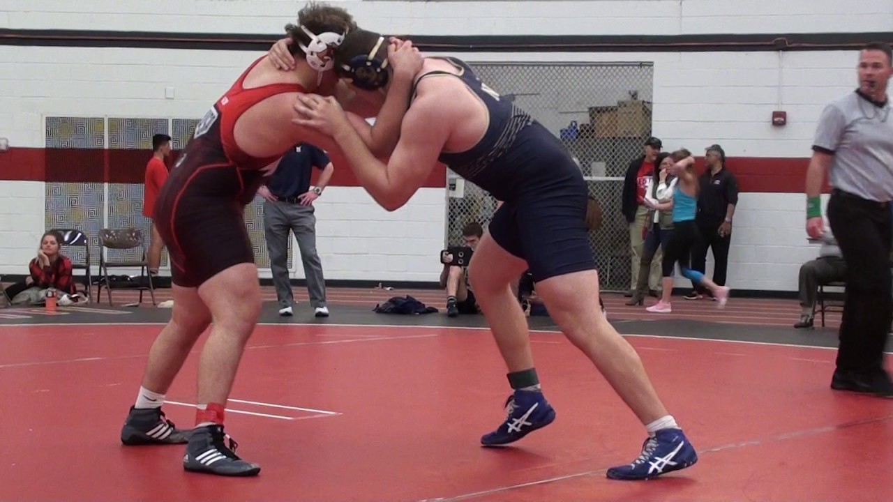 Jordan Wood over Andrew Piehl - YouTube