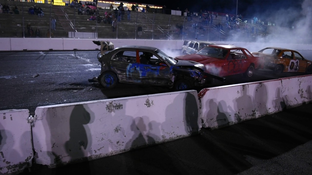 Spokane Super Oval Demo Derby - YouTube