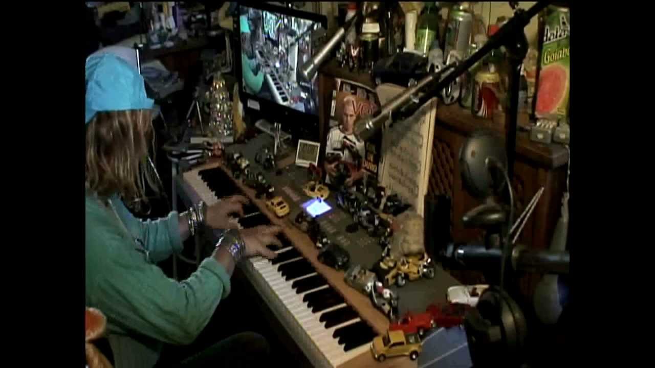 ( In HD ) YAN AYRTON's solo piano : The signs of western decadence ...