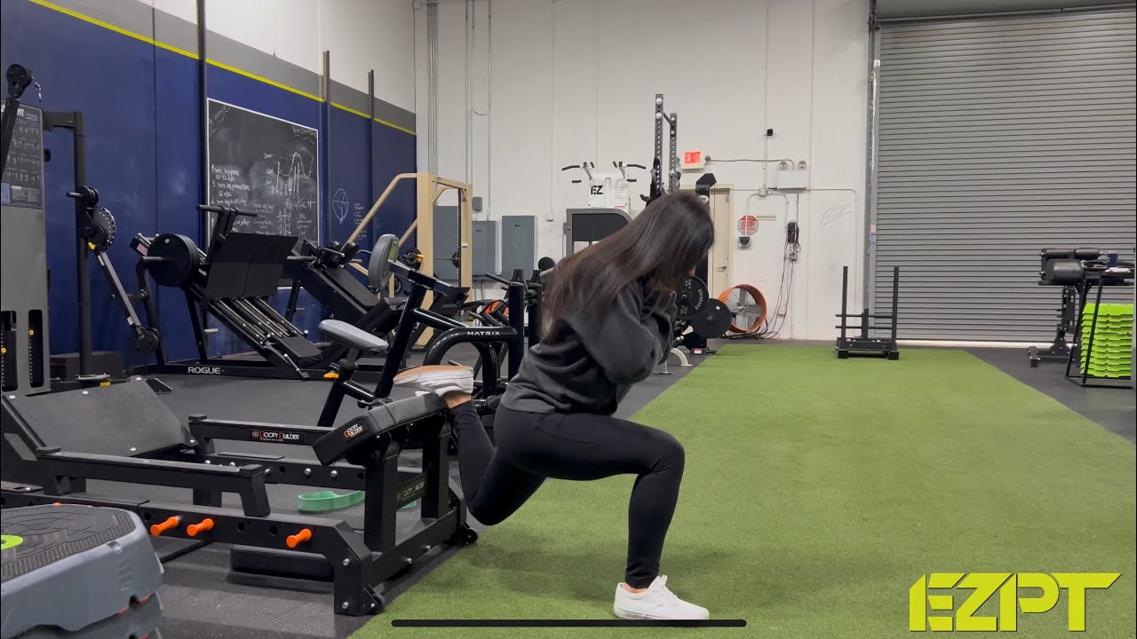 Bulgarian Split Squats (Bodyweight) - YouTube