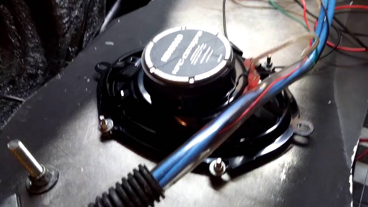 Inside the Proton Pack - YouTube
