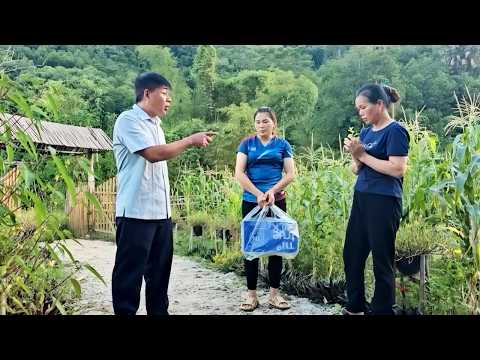 Vọng's father came to visit his child and encountered his ex-wife; he was furious.