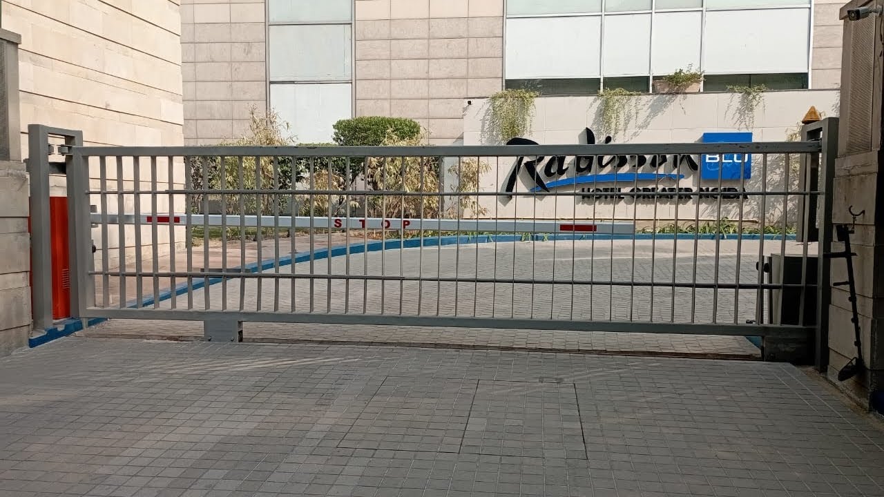 Automatic Sliding Gates | Boom Barriers | Remote / Card / RFID operated ...
