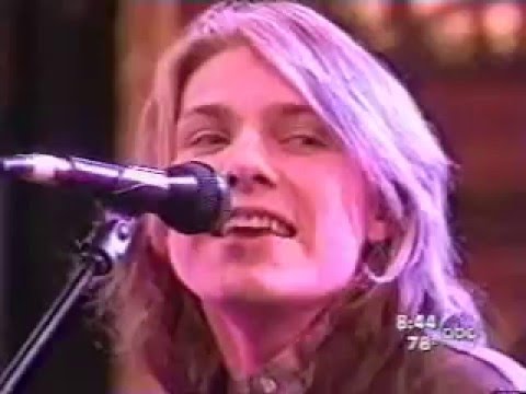 Hanson singing MMMBop Acoustic @ Good Morning America - YouTube