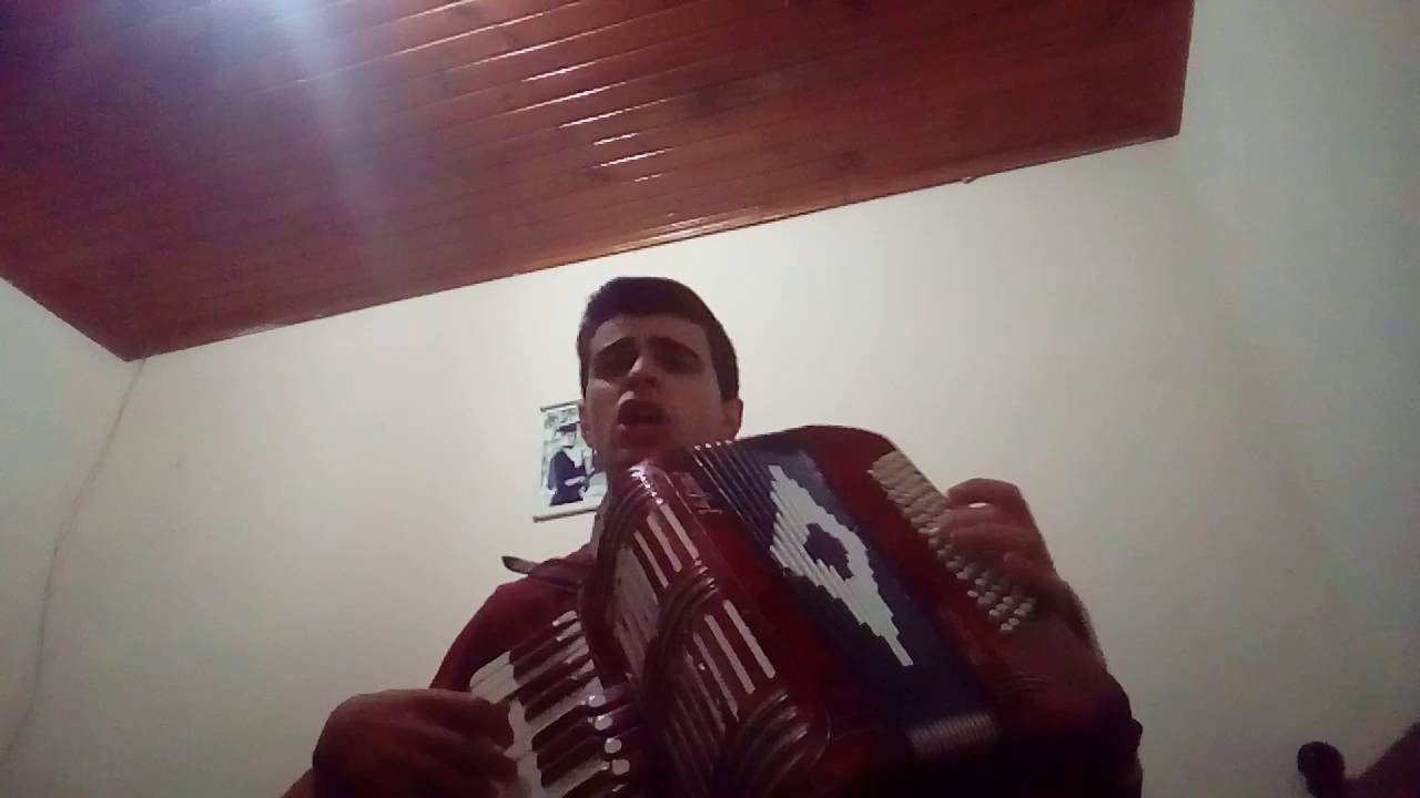 Tocando gaita - YouTube