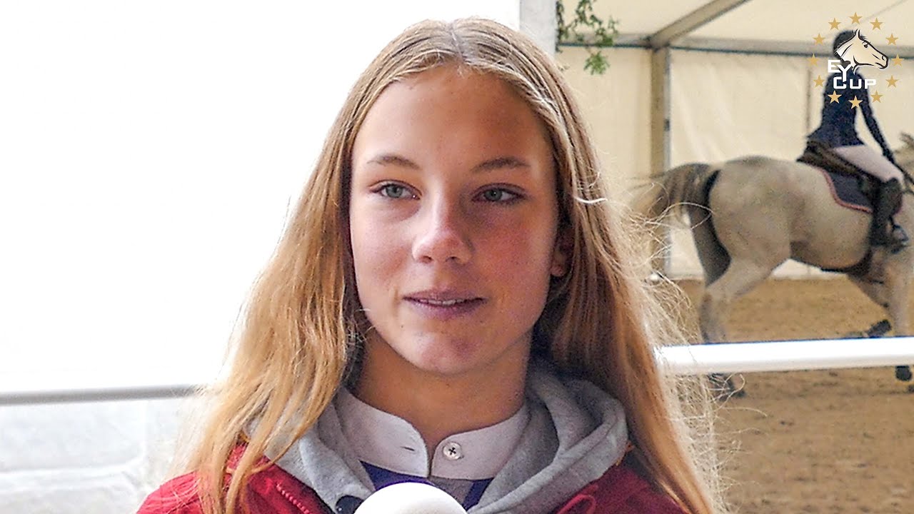 Lisa Schulze-Topphoff (GER) - NationenpreissiegerIn CSIOP CHEVENEZ (SUI ...