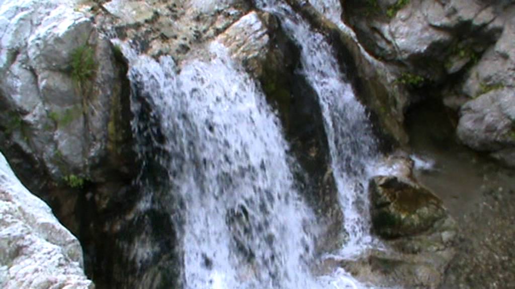 ROMETTA- LUNGO IL FIUME SILIMO' TRA CASCATE GIOCHI D'ACQUA - YouTube