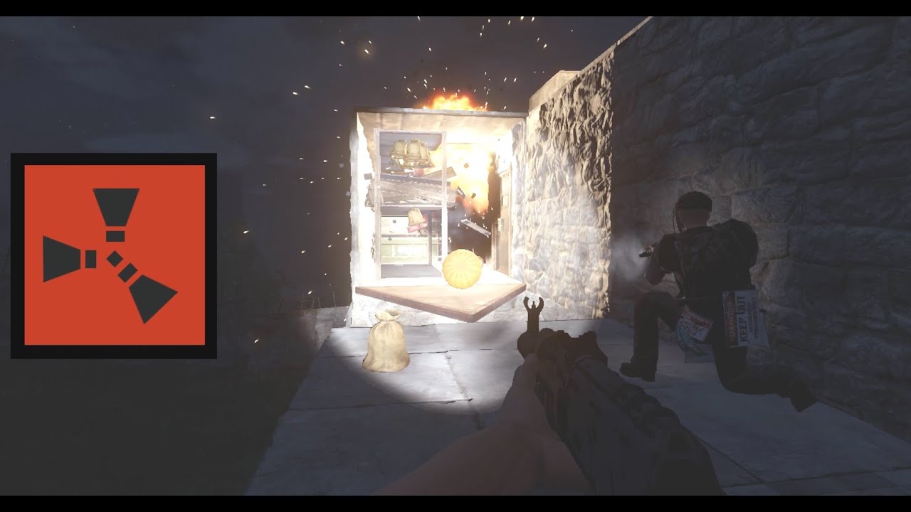 Rust Raids: Raiding a Compound with 4 C4 - YouTube