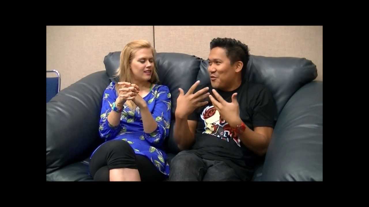 Syfy Autograph Hunters Interviews: (Janet Varney & Dante Basco) at ...