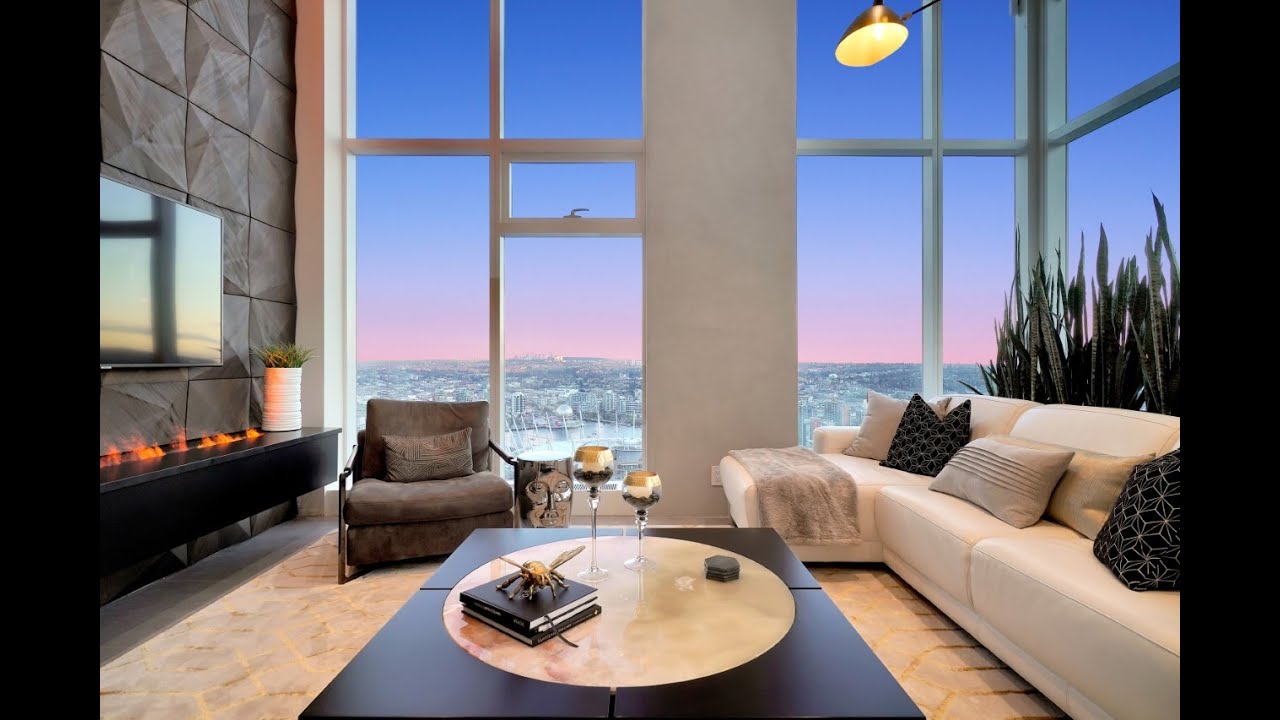 Spectacular Living DT Vancouver - 50th Floor - 5006 777 Richards St ...