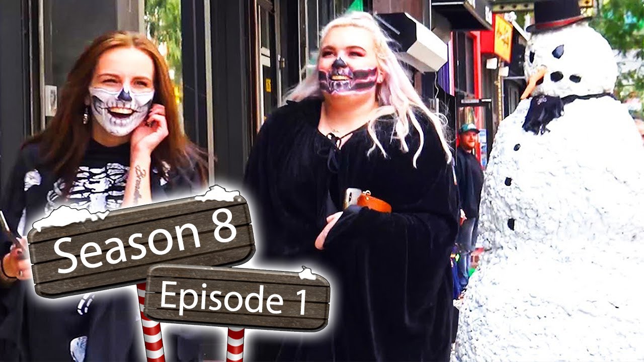 Scary Snowman Halloween Scare Prank Salem, Ma - YouTube