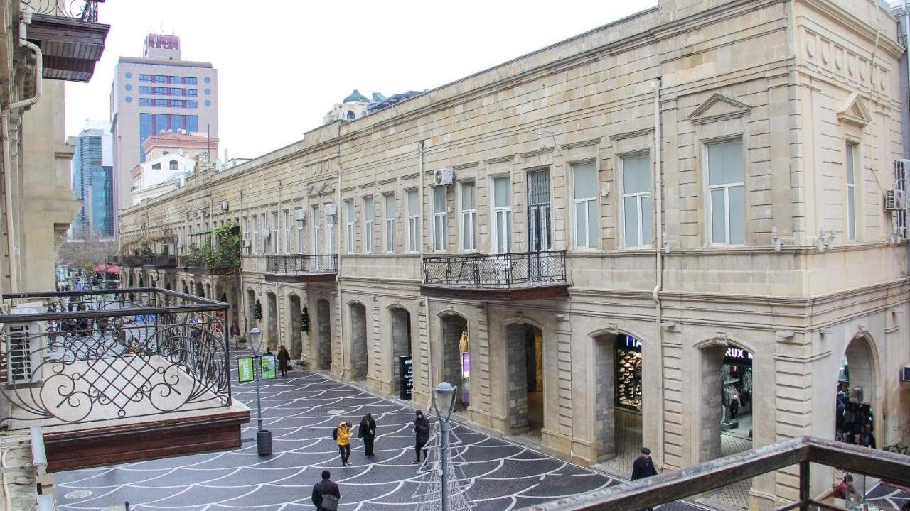 Solo Hotel on Nizami street, Baku, Azerbaijan - YouTube