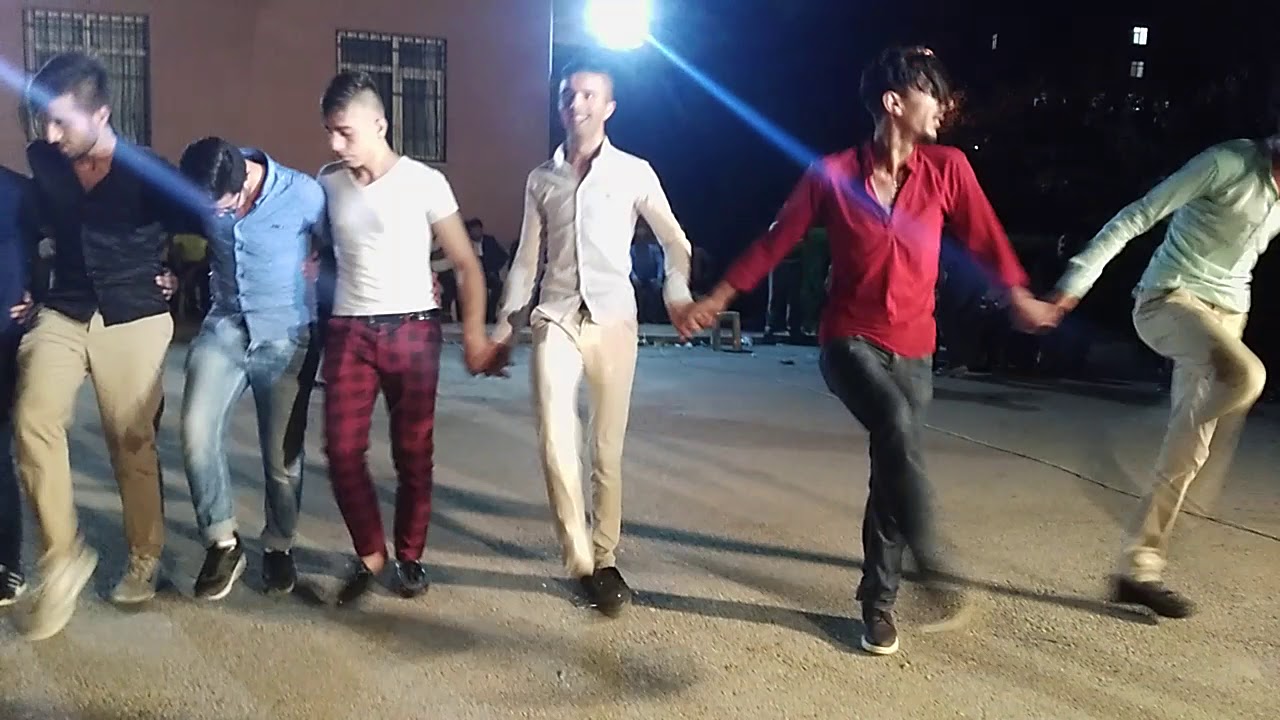 Sedirler gençlik Ferhat Akbay İbrahim Tatar Cihan Akbay - YouTube