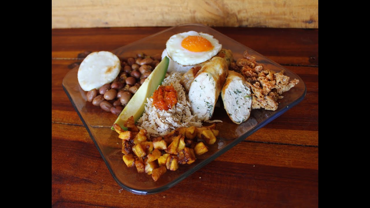 Bandeja tipo paisa con pollo - YouTube