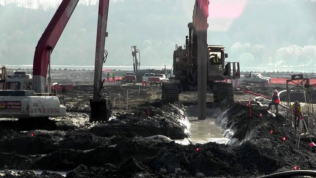 Cement-Bentonite Slurry Trench Excavation - YouTube