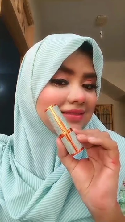 viral colour changing lipstick | viral tiktok lipstick review | syeda umaima rashid #shorts ...