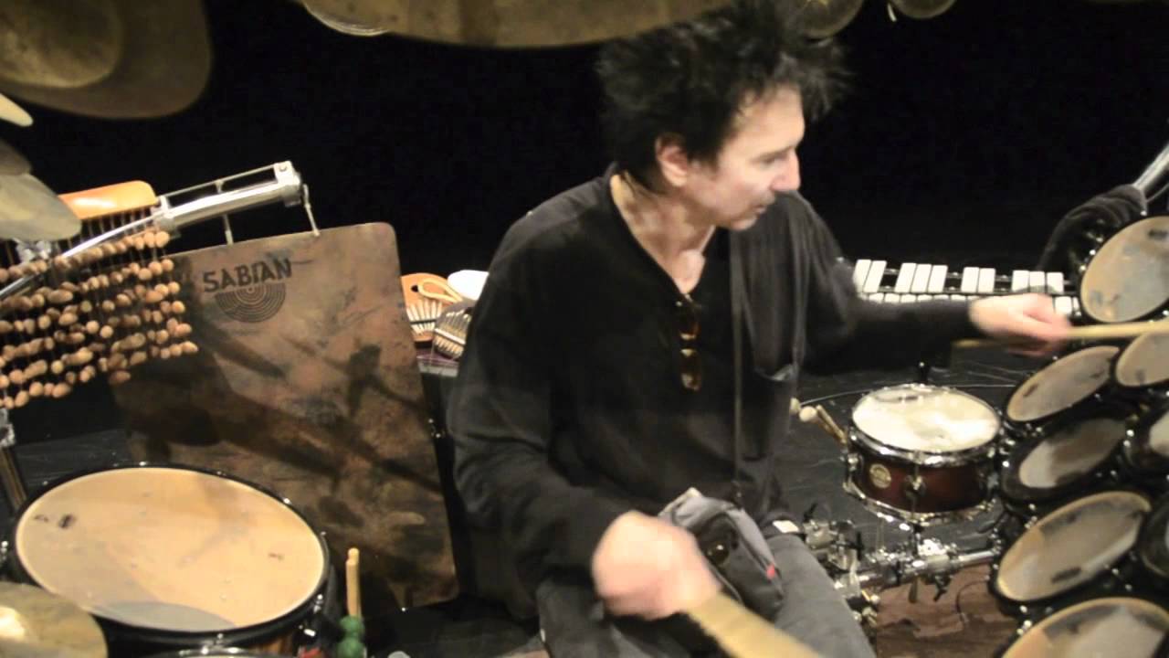 Terry Bozzio talks drum kit at 2011 Drum Off.mov - YouTube