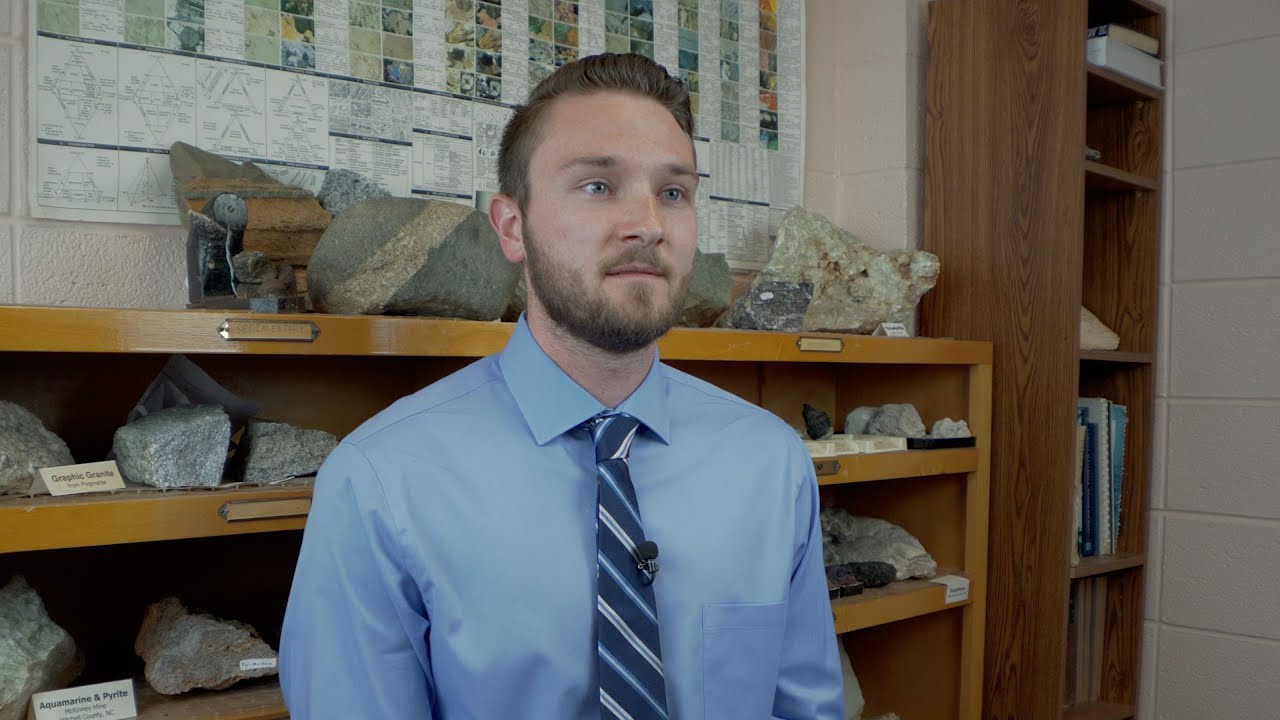 Austin Bruner | Outstanding Undergraduate Researcher Award - YouTube