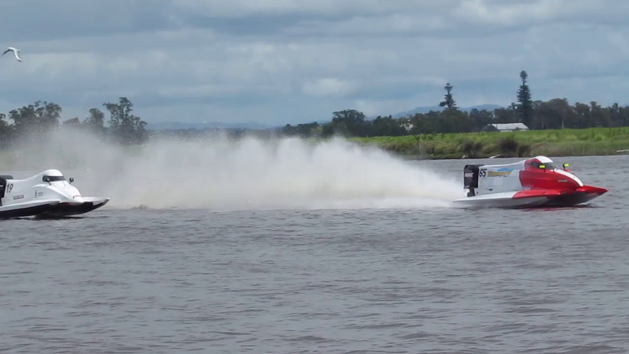 Raymond Terrace Powerboat Spectacular - YouTube