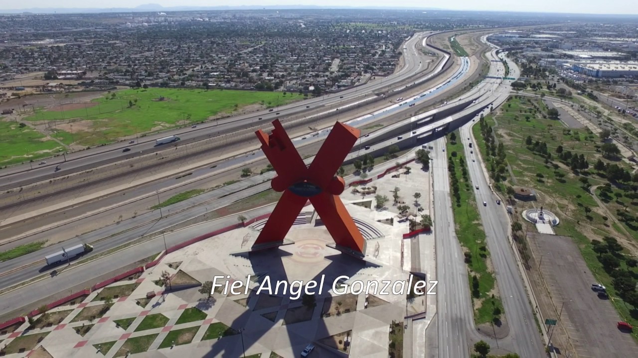 plaza de la X, la puerta de Juarez, vista aerea, Phanthom 3 standard ...