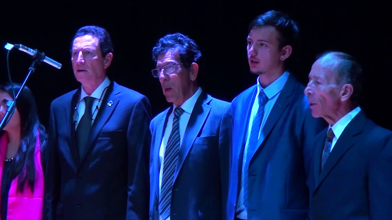 Chatica Linda - YouTube