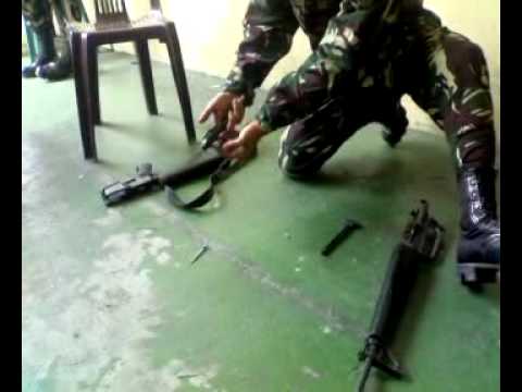 M16A1 FIELDSTRIPPING.by Sgt Bagwis Cauilan