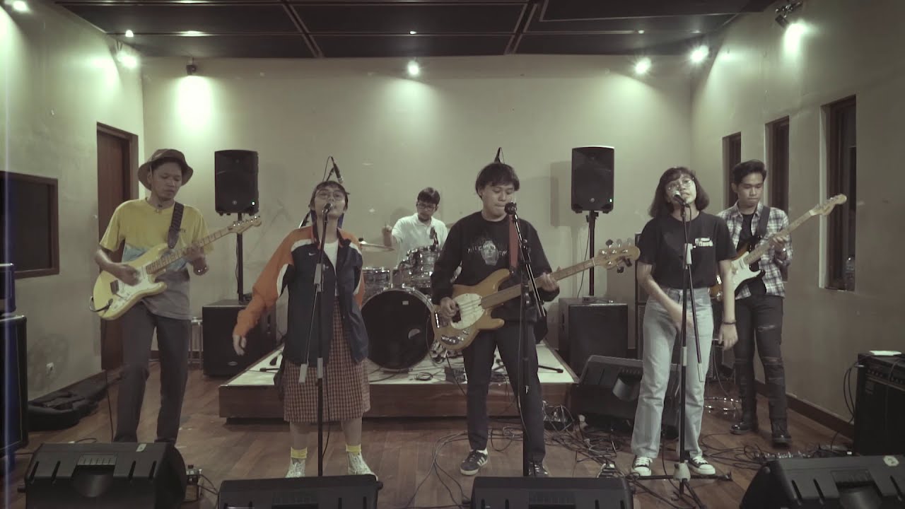 Sunwich - "Énouement" (Live) - YouTube